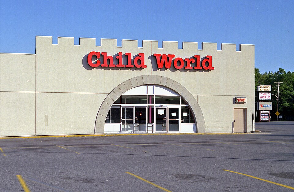Stores of the Past — A Directory of Defunct & Historic Retail Chains